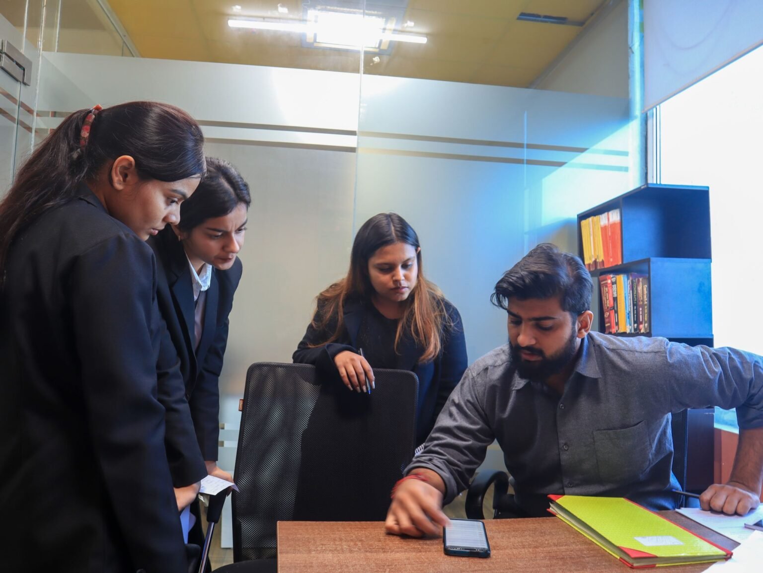 About Company - FourFold Legal